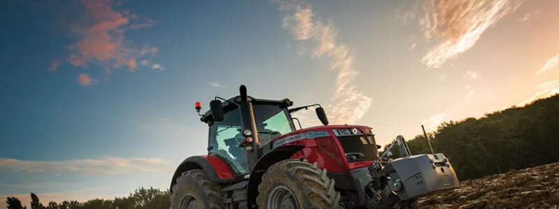 Massey Ferguson 8740 S (2020) - Trekker