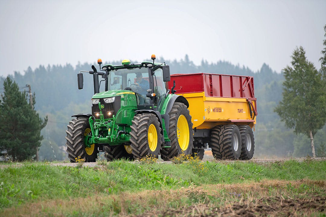 John Deere populairste trekker onder akkerbouwers - Trekker