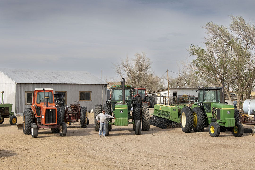 USA | Het machinepark van boer Bobby Grogan - Trekker
