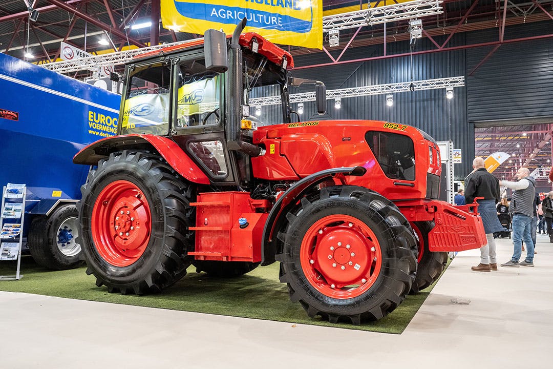 Belarus-trekker met Fase V-motor in Nederland - Trekker