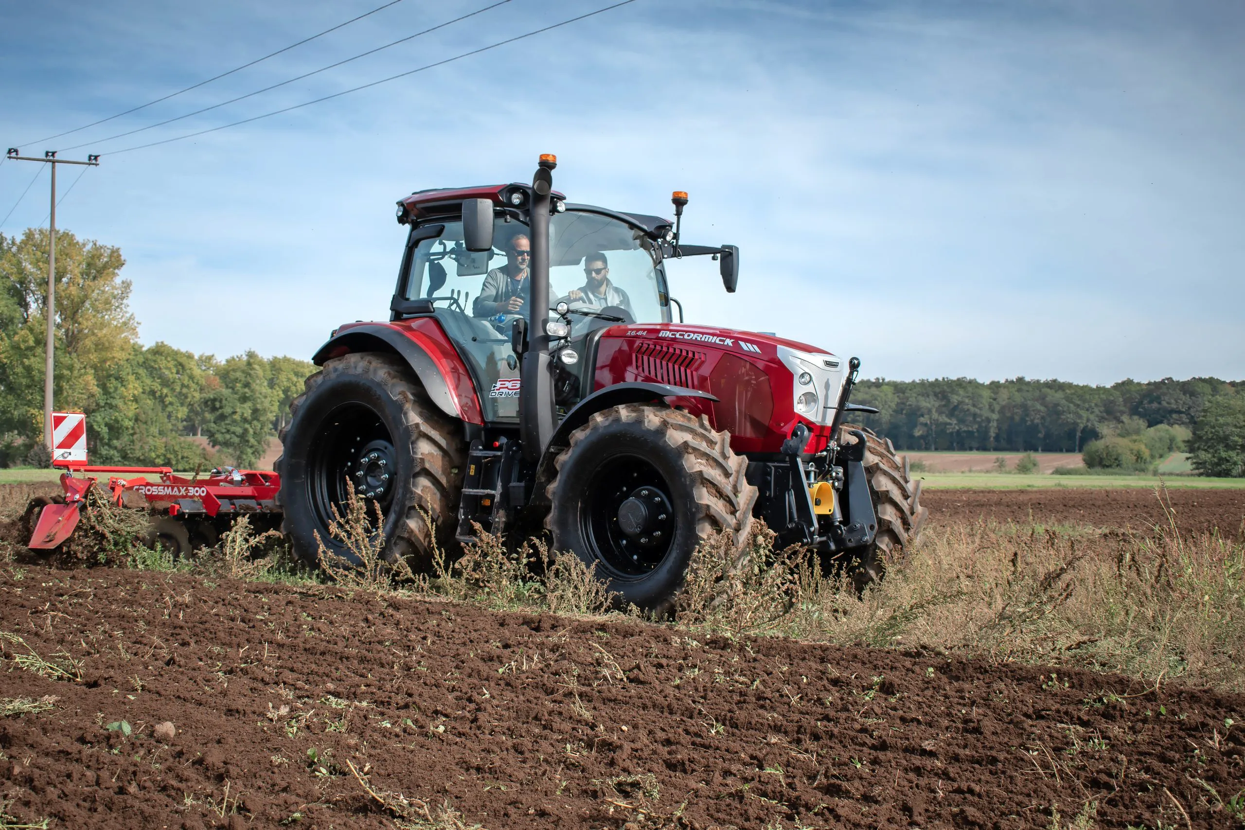 Test van McCormick X6.414 P6-Drive: Nieuwe X6.4 P6 Schakelt zelf - Trekker
