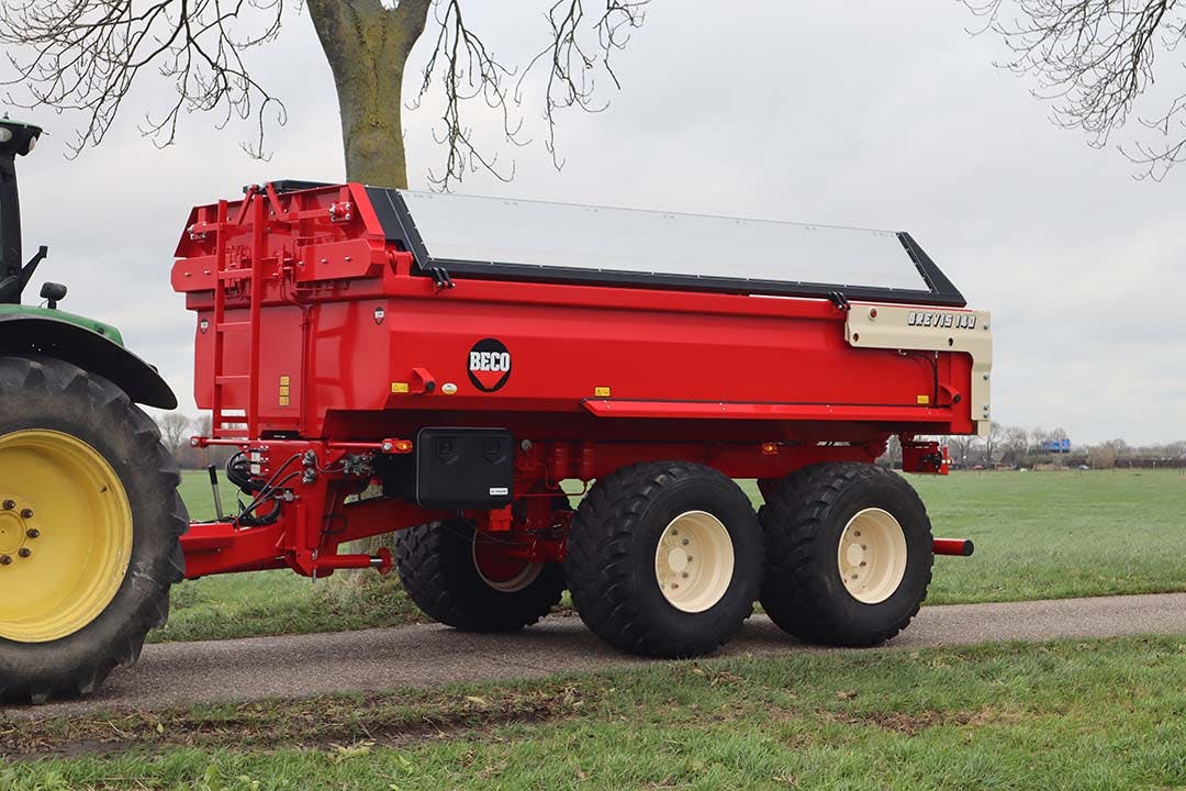 BECO introduceert nieuw model BREVIS-zandkipper - Trekker